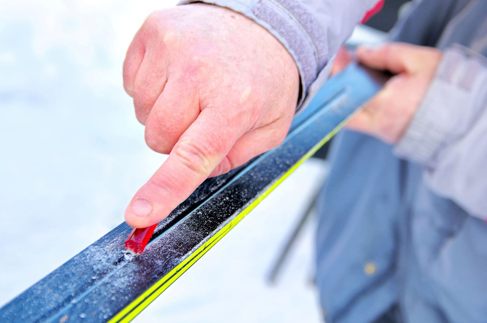 Cleaning your Skis and Snowboard to Brand New | Alps2Alps